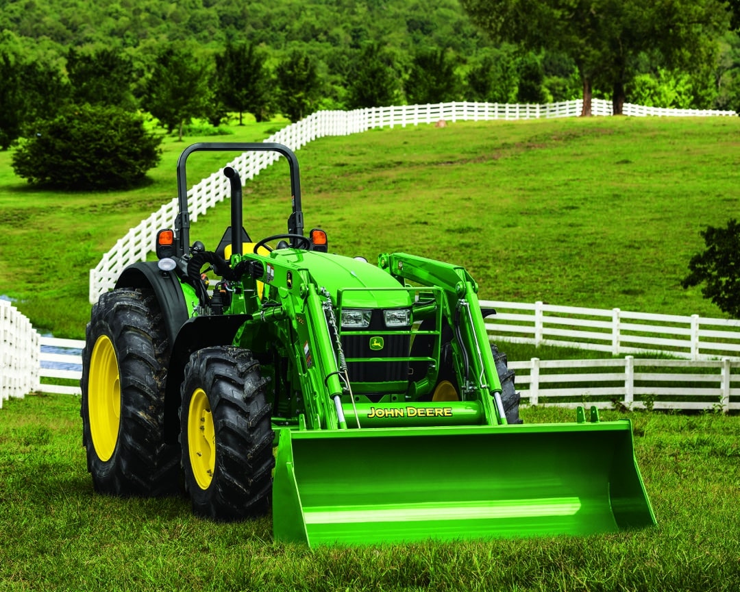 Comparing John Deere Compact vs. Utility Tractors - Minnesota Equipment