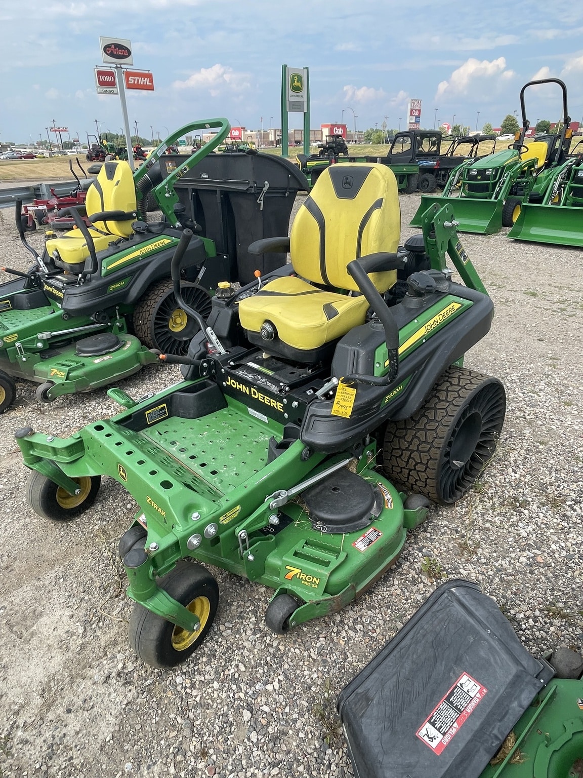 2021 John Deere Z930M - Minnesota Equipment
